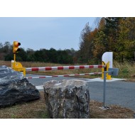 HySecurity StrongArmCrash M30 Hydraulic Dual-Arm Anti-Ram Barrier Arm