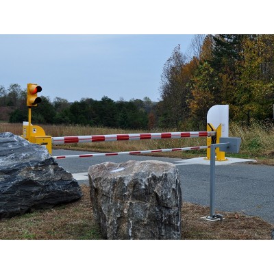 HySecurity StrongArmCrash Hydraulic Dual-Arm Anti-Ram Barrier Gate - M30